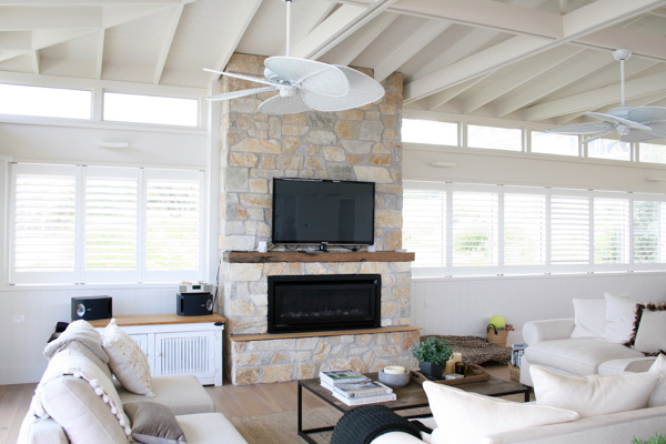 Fireplace Cladding Ideas - Stone, Brick, Timber & Other Modern Options ...