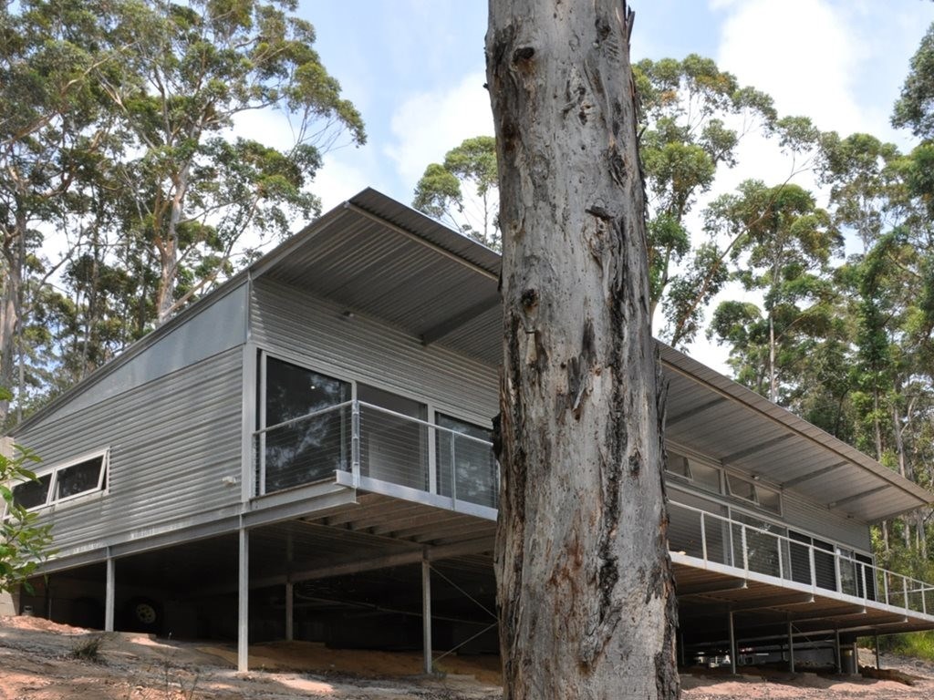 In conversation: Dr Ian Weir on designing bushfire-responsive housing ...