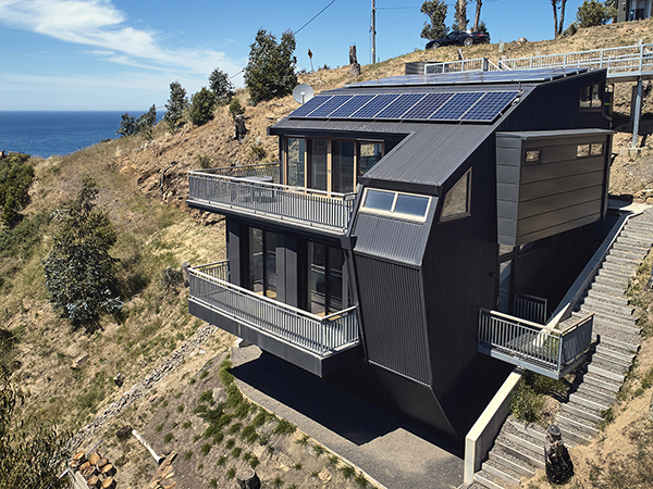 The sustainable and iconic Hilltop Hood House | Architecture & Design