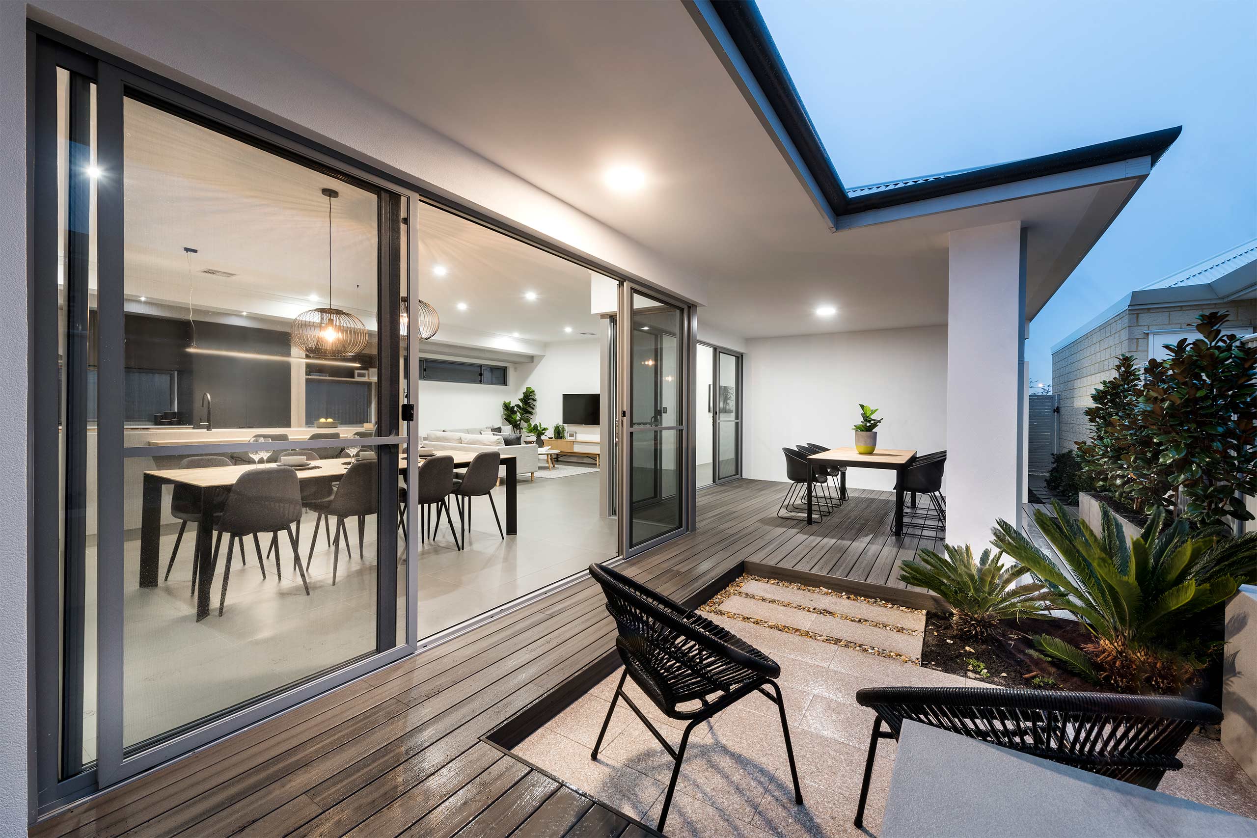 Breaking Barriers: Enhancing Thermal Performance with Thermally Broken Frames | Architecture ...