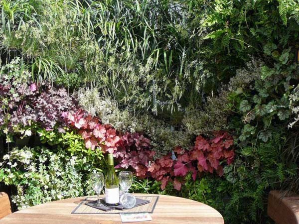 Vertical gardening goes modular with Vista Concepts system ...