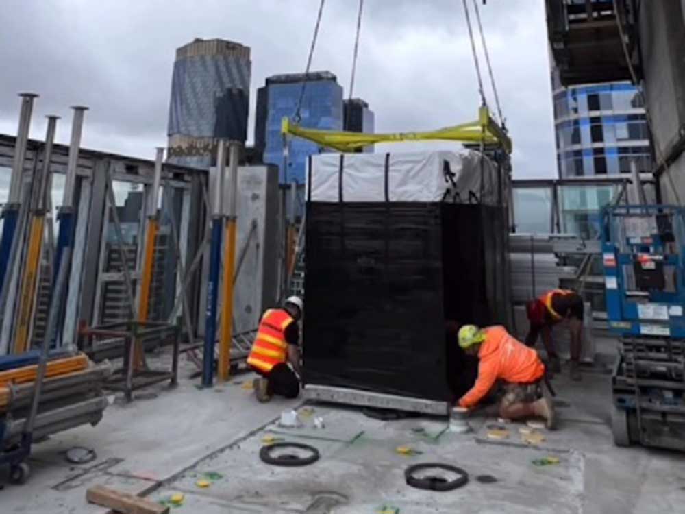 Sync bathroom pods delivered and installed at Meriton Suites Melbourne ...