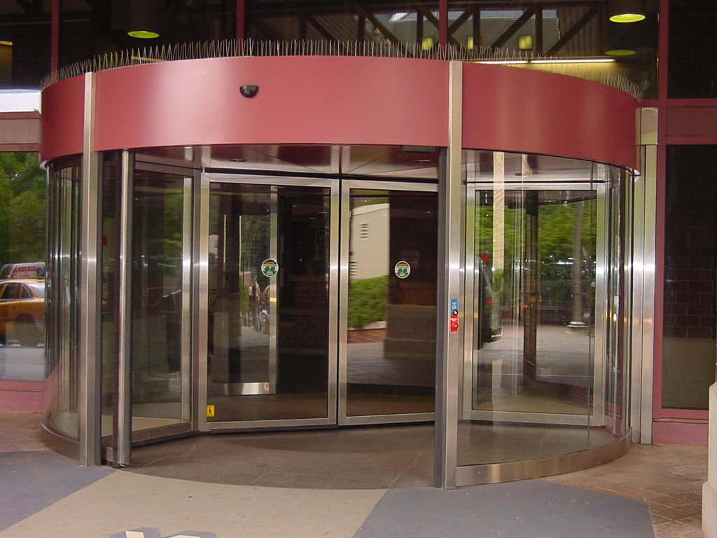 Duotour Large-size Revolving Door | Architecture & Design