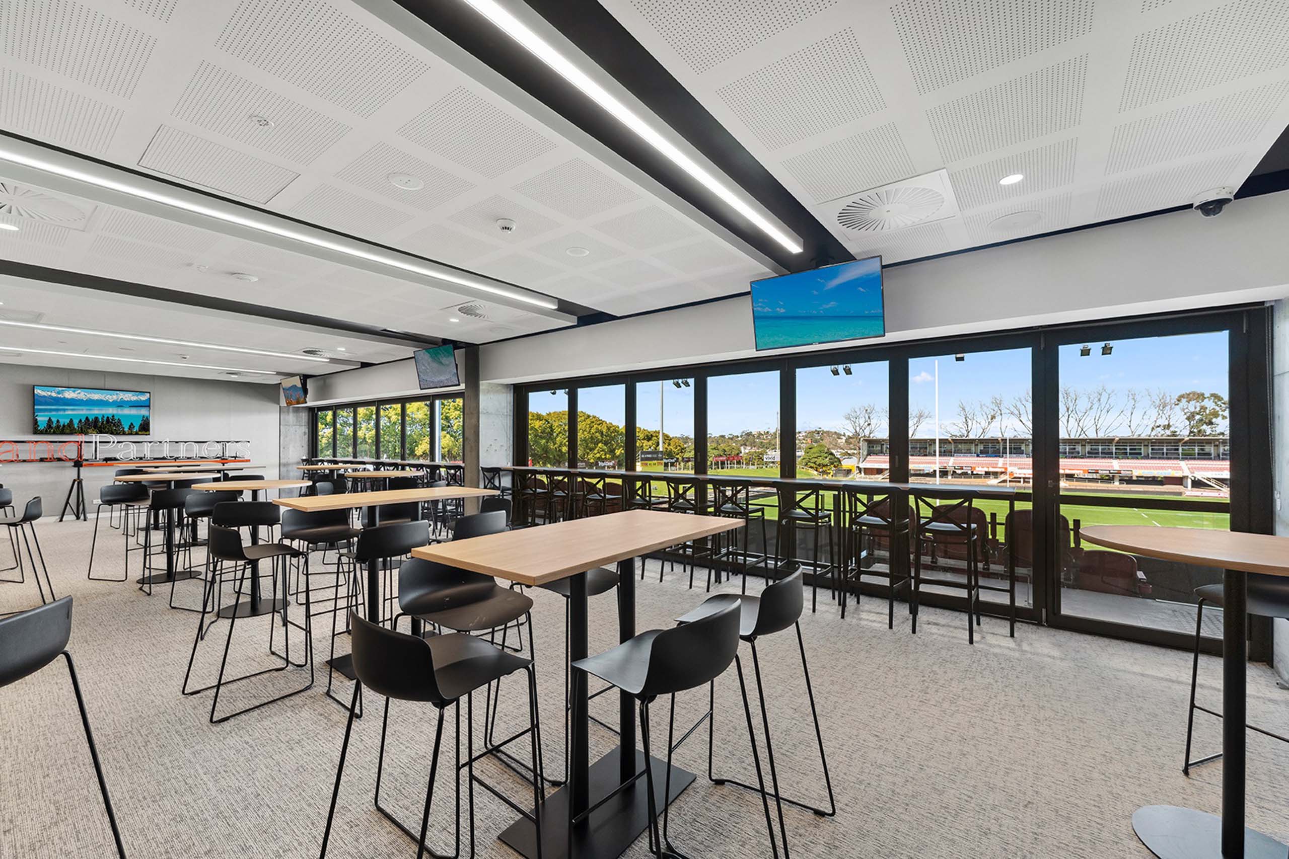 Alspec products deliver form and function to Brookvale Oval ...