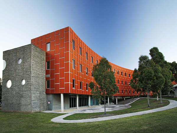 What happened to the traditional design of universities? | Architecture ...