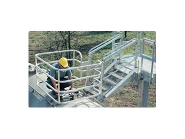 Carbis gangways available from Spacepac Industries | Architecture & Design