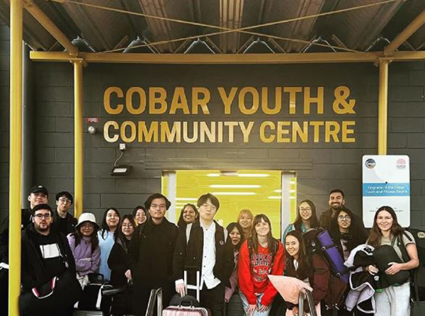 Taubmans Pure Performance for Internal and External Painting Needs ...