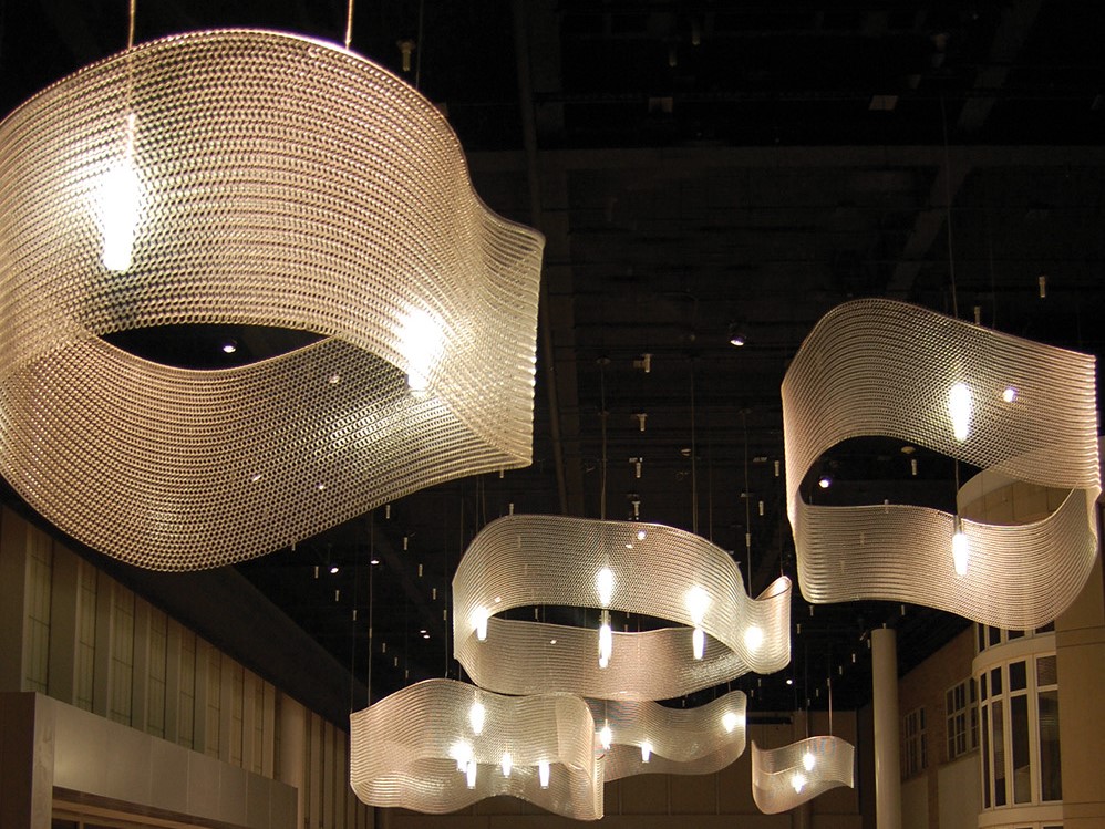 Luxurious lighting features with Kaynemaile® | Architecture & Design