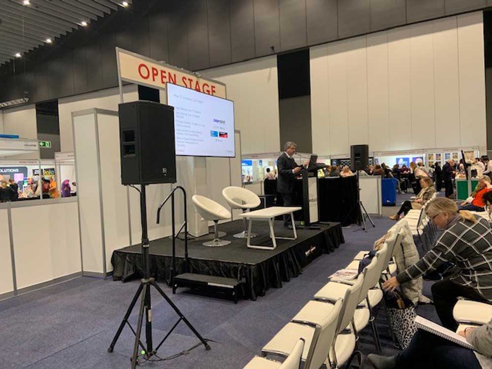 Meet the DIVA of fold and roll portable stages | Architecture & Design