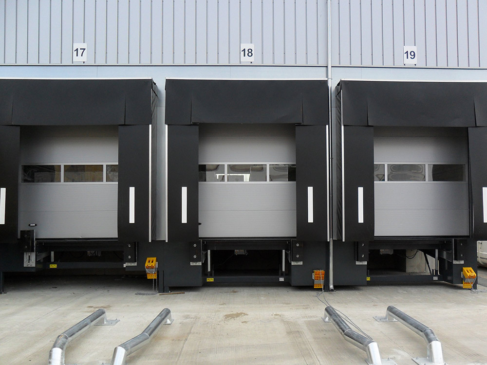 EBS PT-80 dock levellers – fully adaptable to your loading situation ...