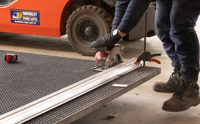 Ezibilt system integrated with FRP mesh – innovation meets practicality ...