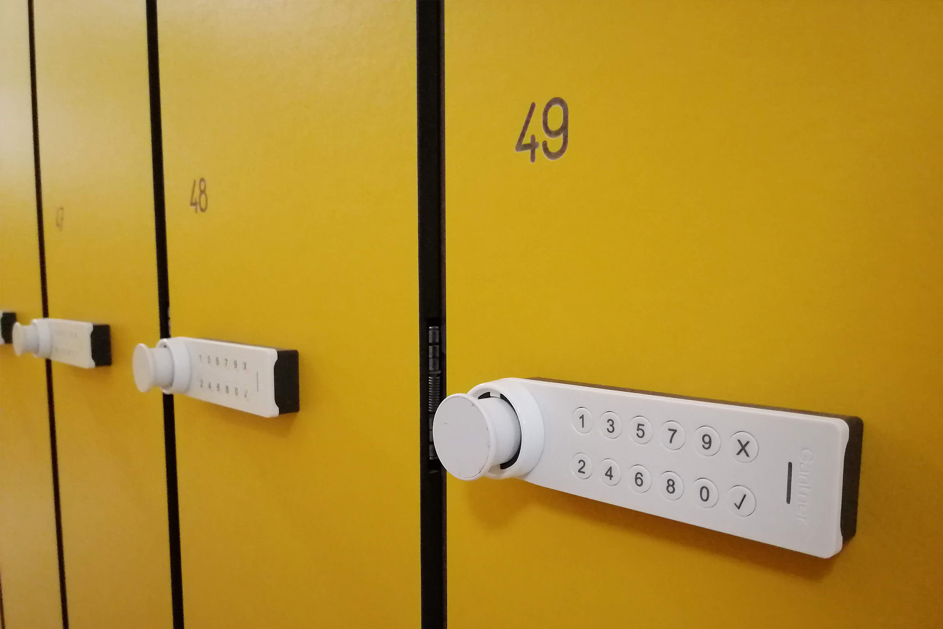 Gantner GL7P: Universal RFID lock with and without PIN | Architecture ...