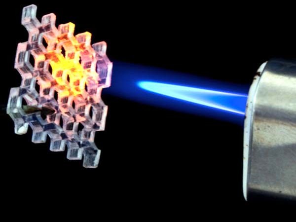 Complex, pure glass shapes using 3D printing | Architecture & Design