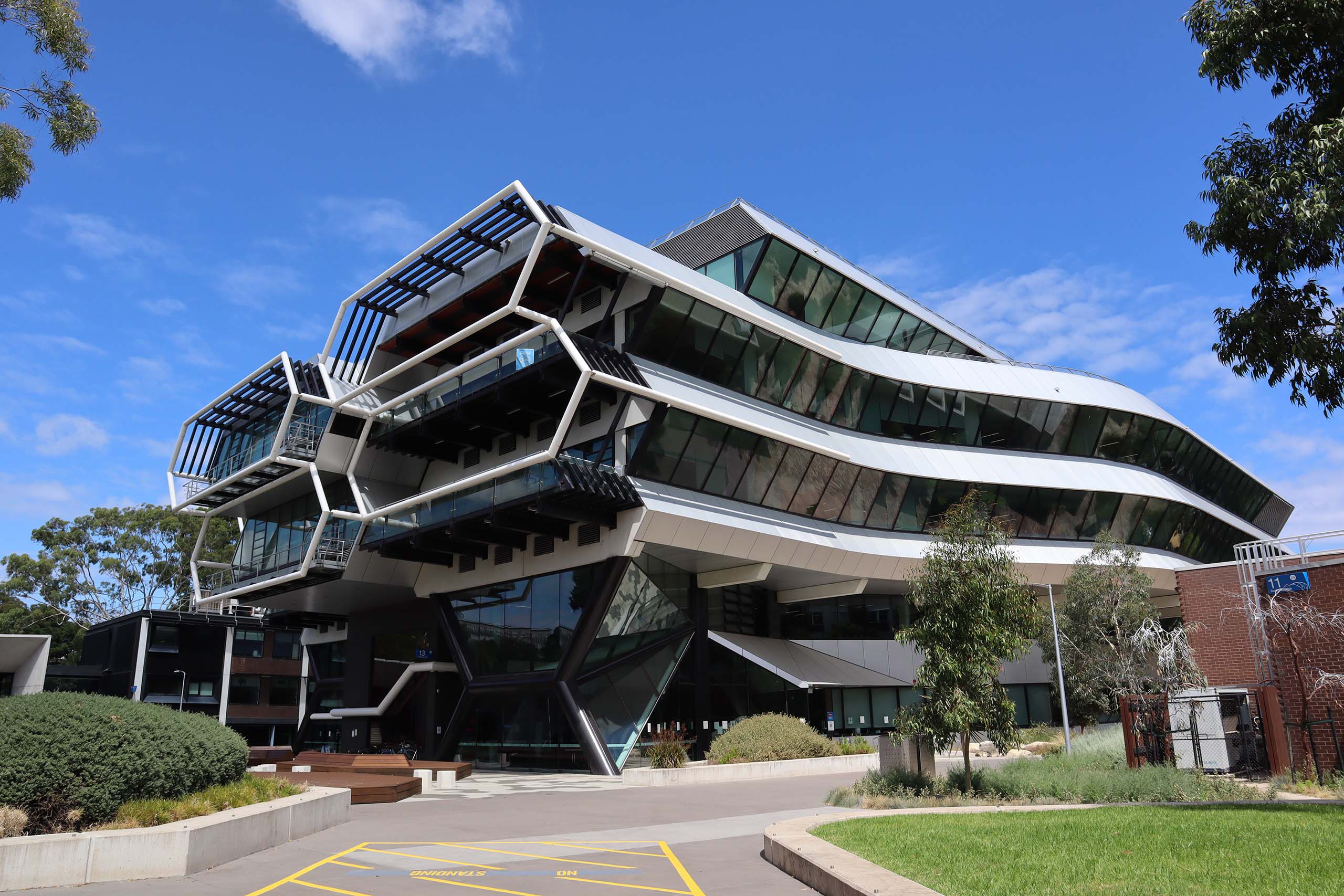 Aspects of Facade Design | Architecture & Design