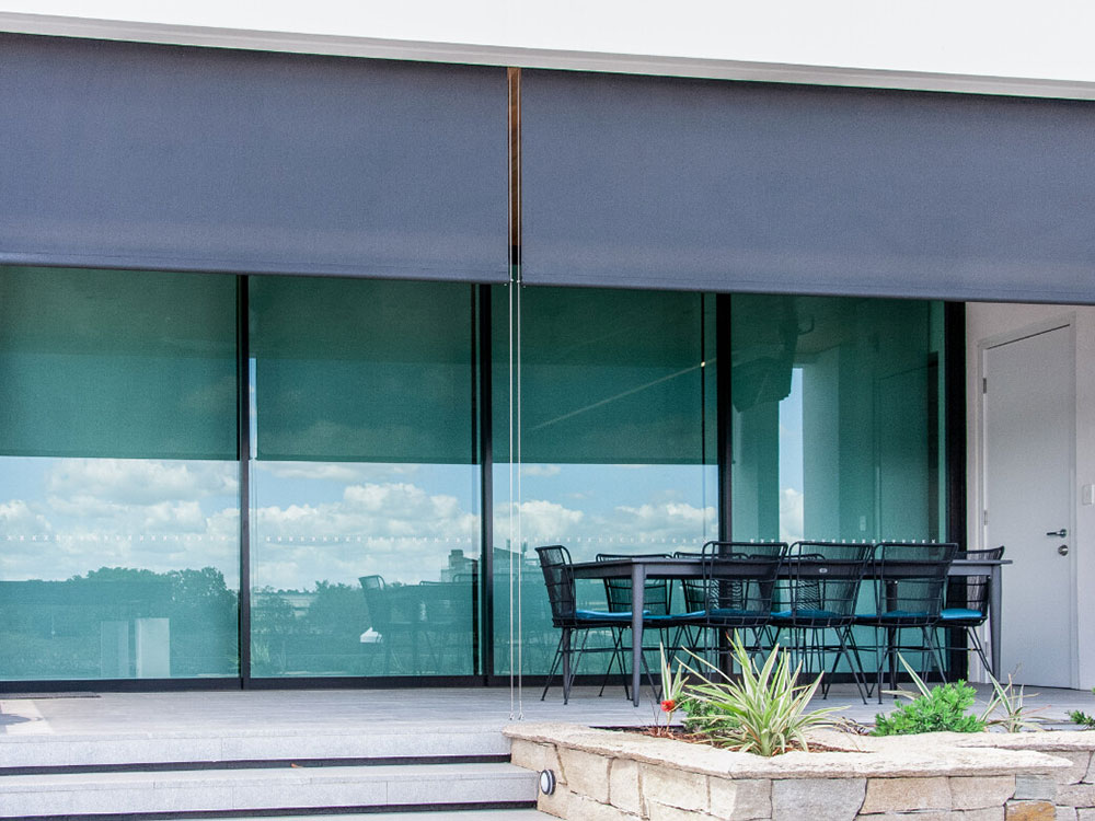 Verosol roller blinds maximise views, achieve climate control in home ...