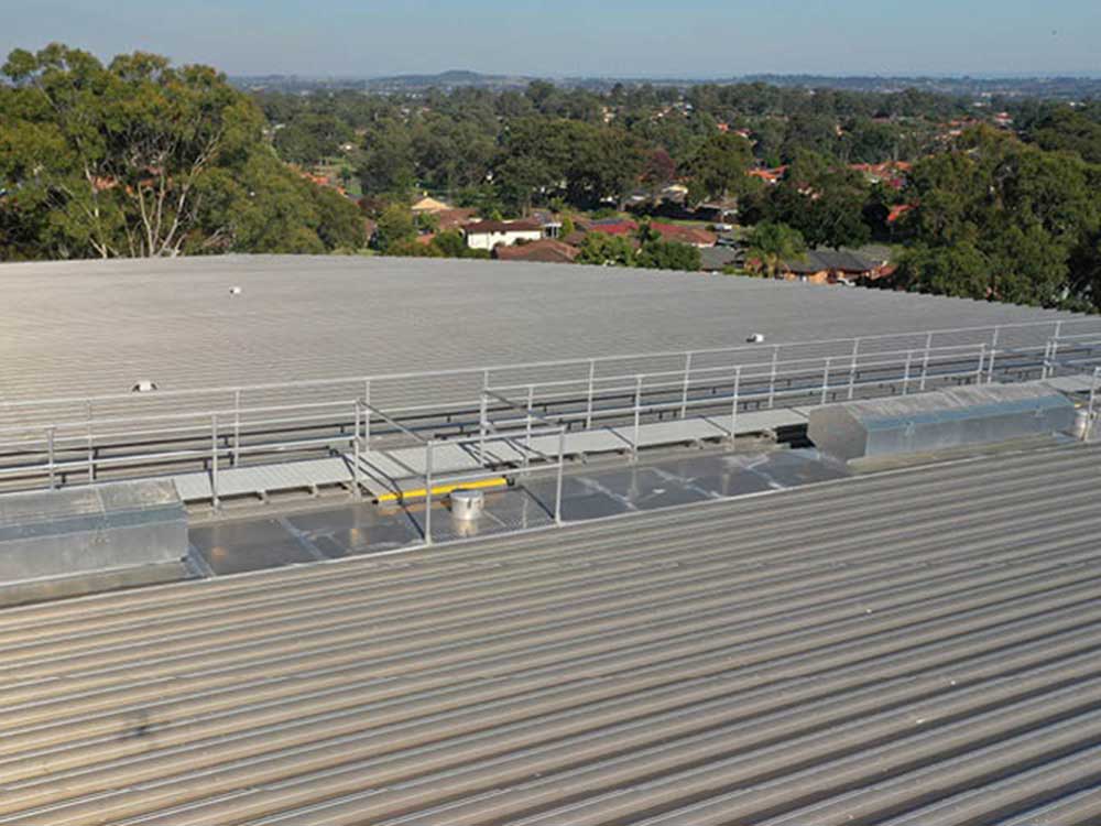 Tuffrail meets compliance and specs for roof handrails at Ingleburn ...