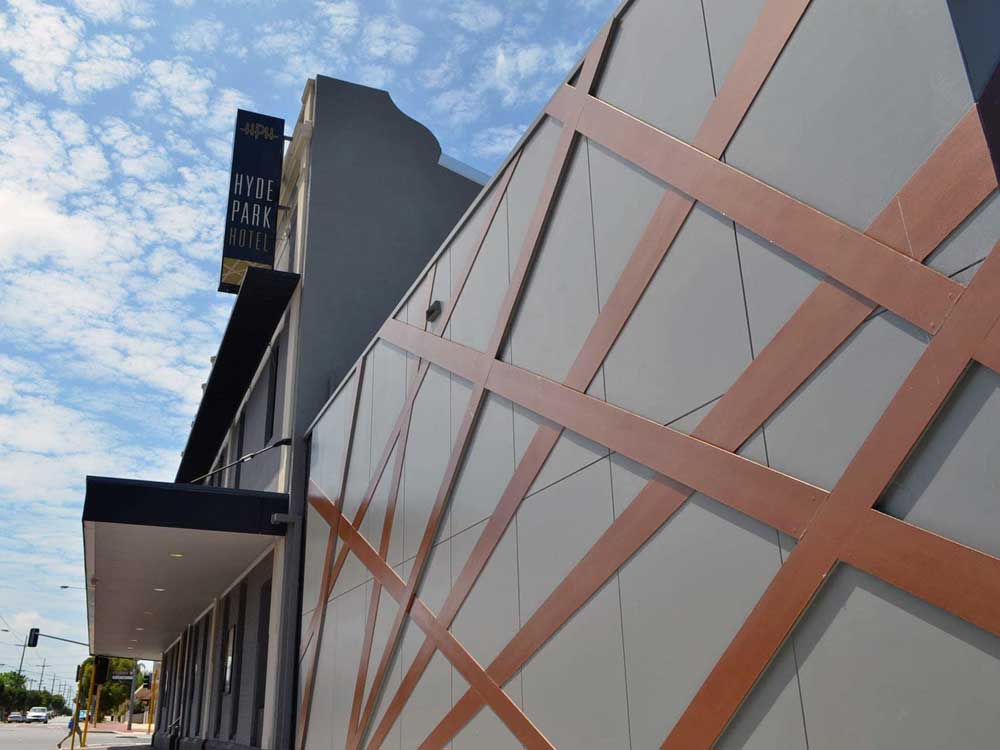 Duracom™: Strikingly Modern Express Jointed Facade System ...