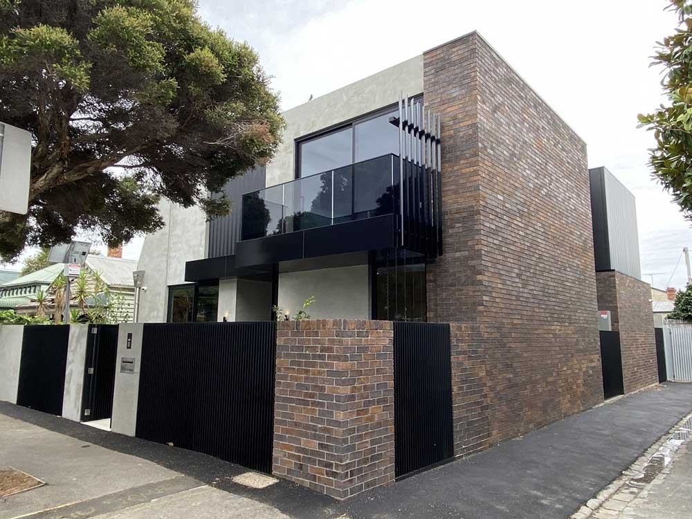 Krause bricks add warmth and texture to Port Melbourne home ...