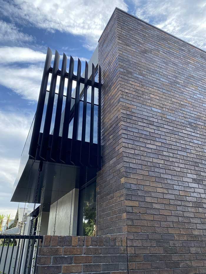 Krause bricks add warmth and texture to Port Melbourne home ...
