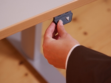 LINAK DESKLINE sit and stand desks, an ergonomic solution for a modern ...