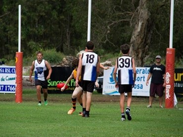PILA AFL goal posts at Mudjimba Sports Complex | Architecture & Design