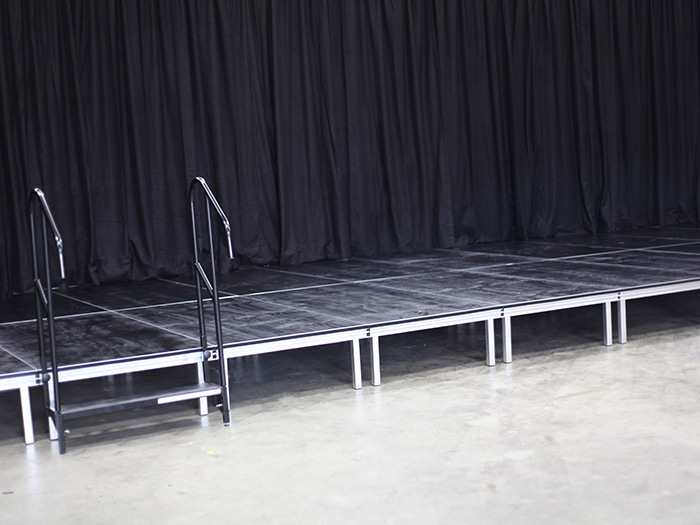 QUATTRO modular stages | Architecture & Design