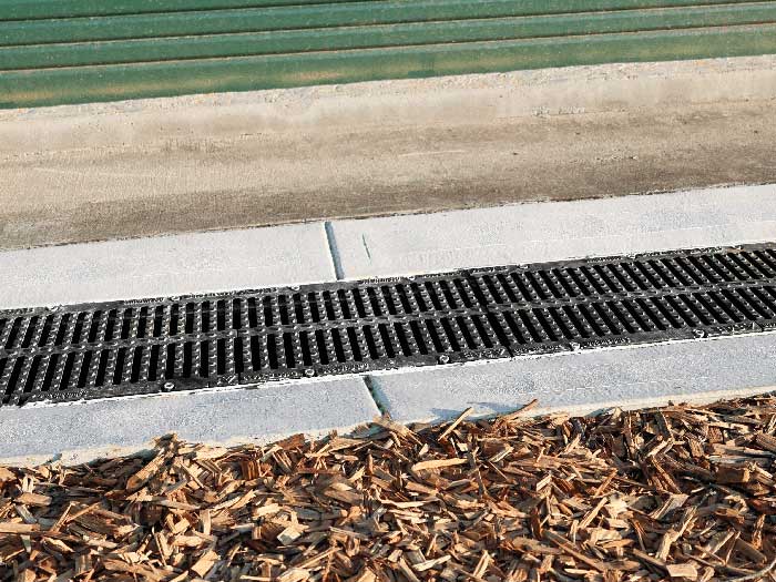 High strength cast iron channel drains | Architecture & Design