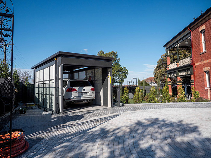Trafficable Roof Vehicle Lift | Architecture & Design
