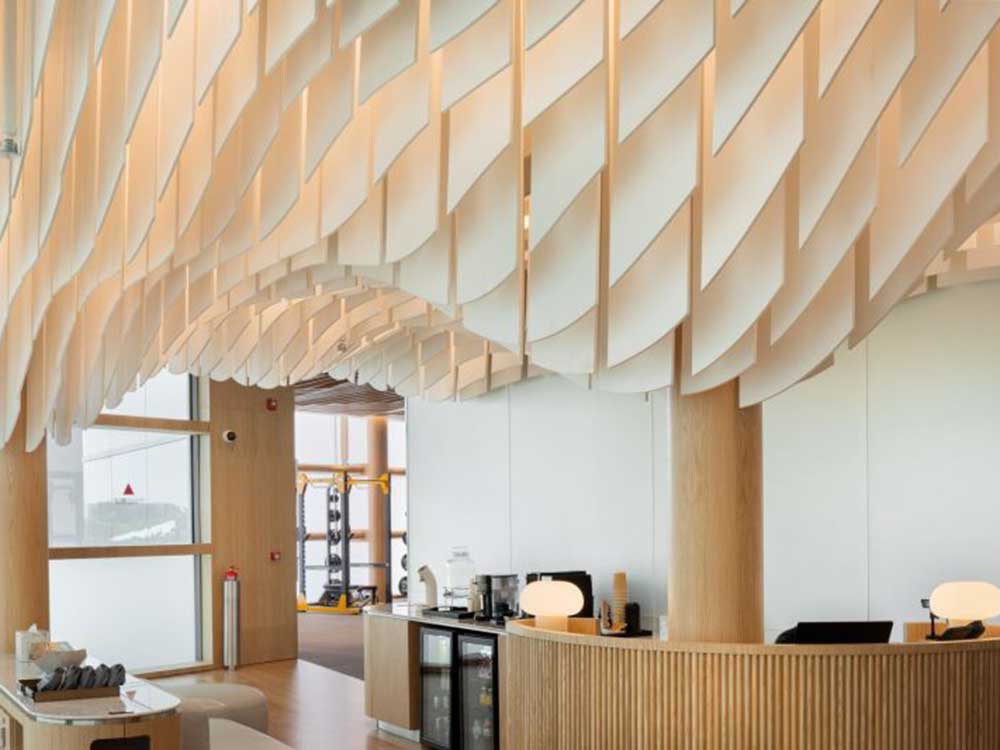 Landmark Singapore hotel fitness centre maintains calm with wave-like ...