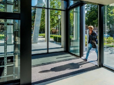 Revolving doors or sliding doors? | Architecture & Design