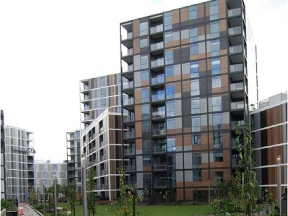 Timeless bluestone plaza created at luxury Melbourne precinct with Buzon adjustable pedestals ...