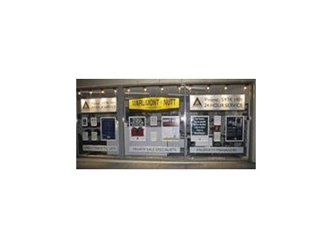 Travel agent window displays from Creative Display Solutions ...