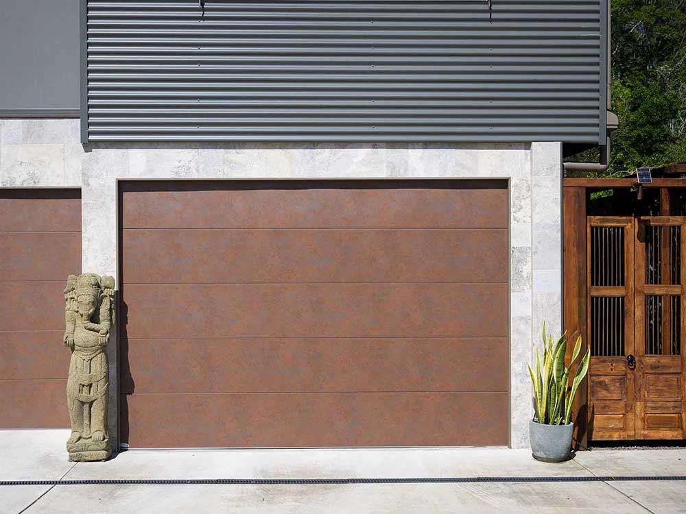 Modern timber look garage doors – the warmth of timber with the ...
