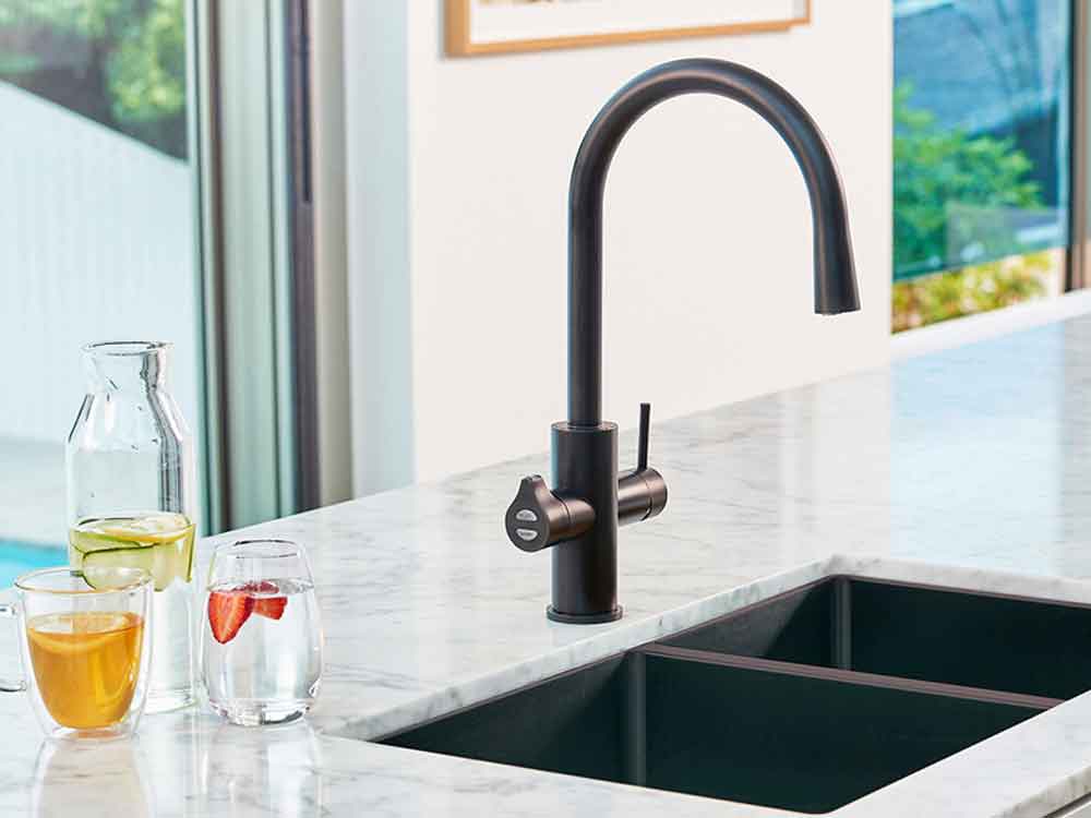 Matte black kitchen tapware – the style that’s always on-trend ...
