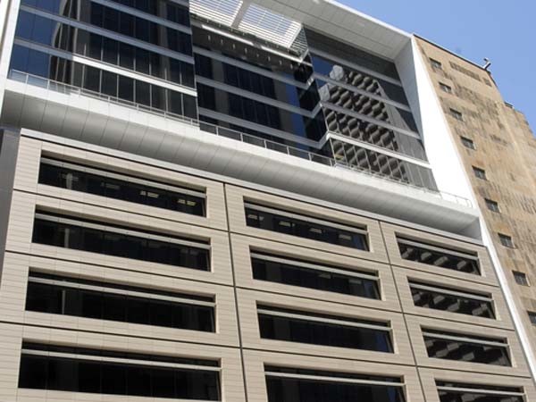 Embelton multi-plate rubber bearings isolate vibration at Sydney CBD ...