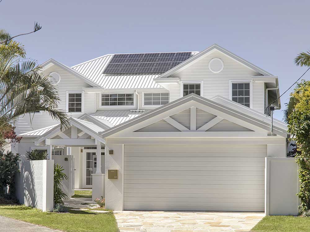 Linea weatherboards transform coastal home into stunning waterfront ...