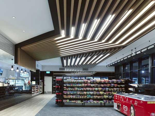 Cadway Projects ‘play with’ lit maxi beams in roadhouse reno ...