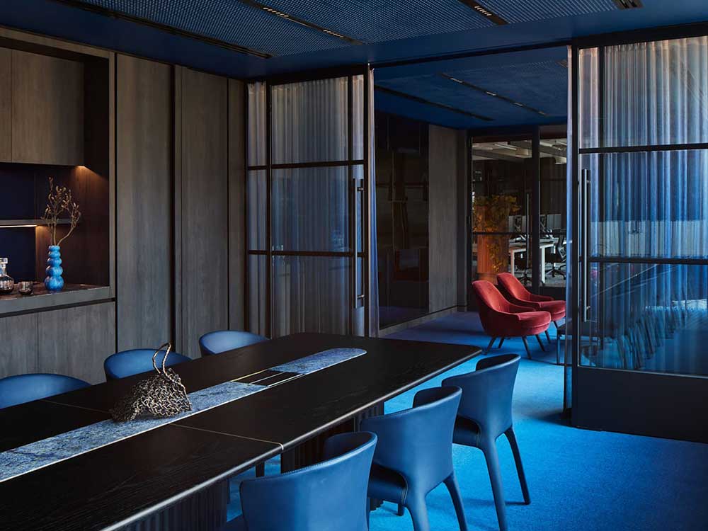 Custom carpet tiles support colour theory in Slattery’s office design ...