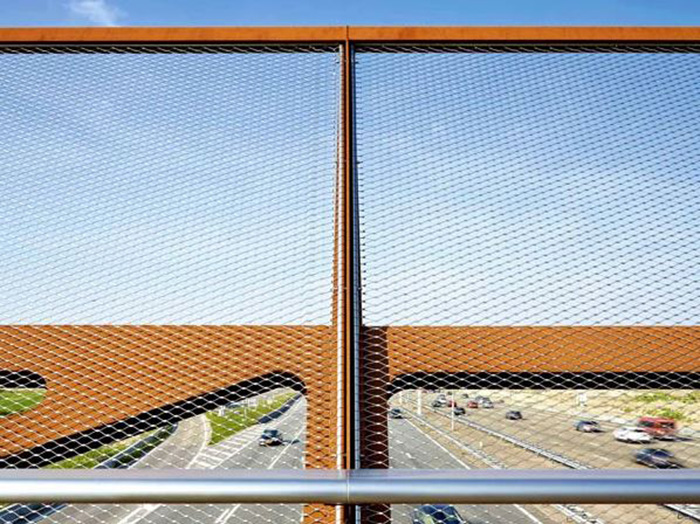 Webnet stainless steel mesh frames from Tensile | Architecture & Design